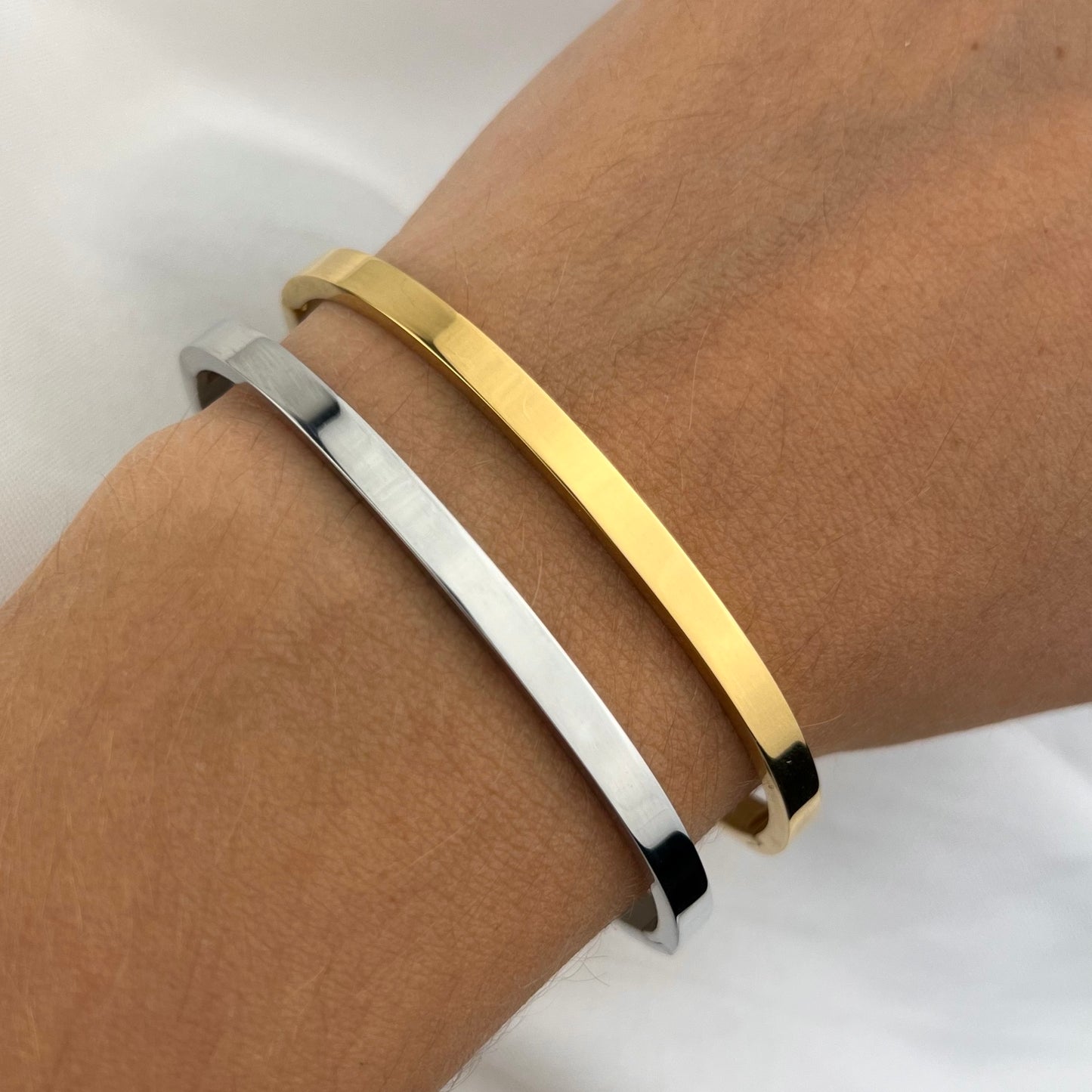 Bracciale Manetta Simple Slim – rainbow-gioielli