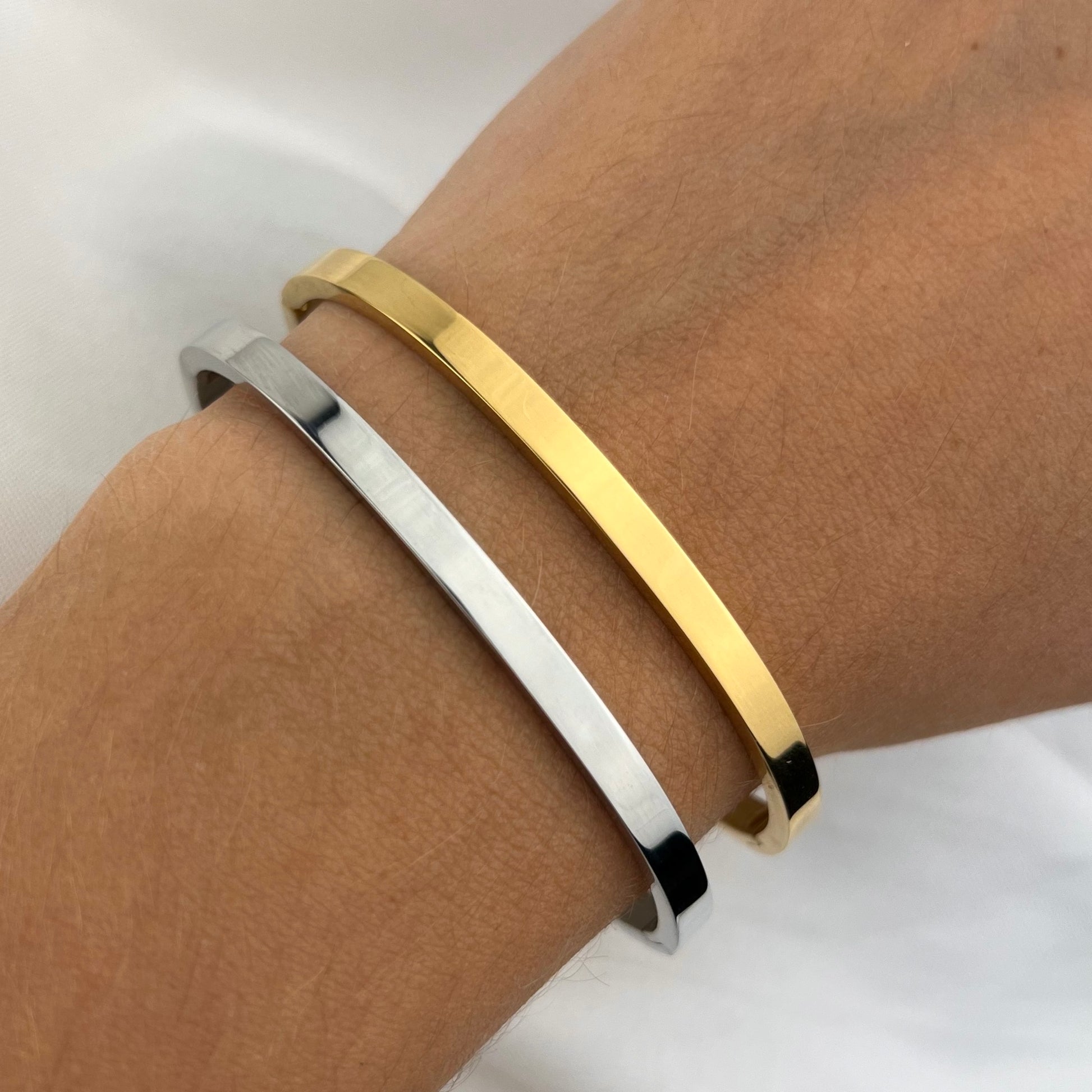 Bracciale Manetta Simple Slim – rainbow-gioielli